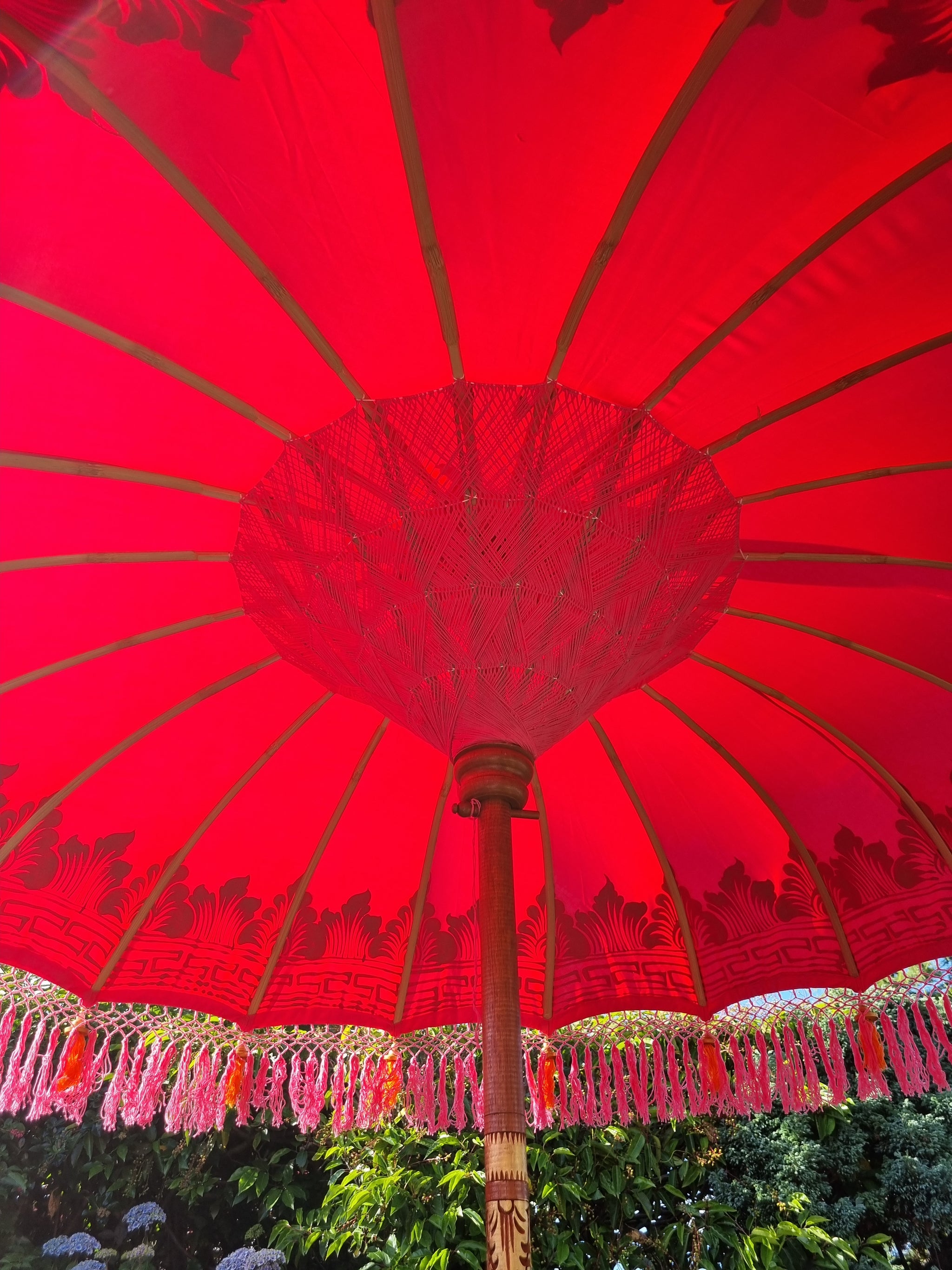 ‘The Cosmo' Bright Fuchsia Pink and Orange Fringe Bali Sun Garden Para ...